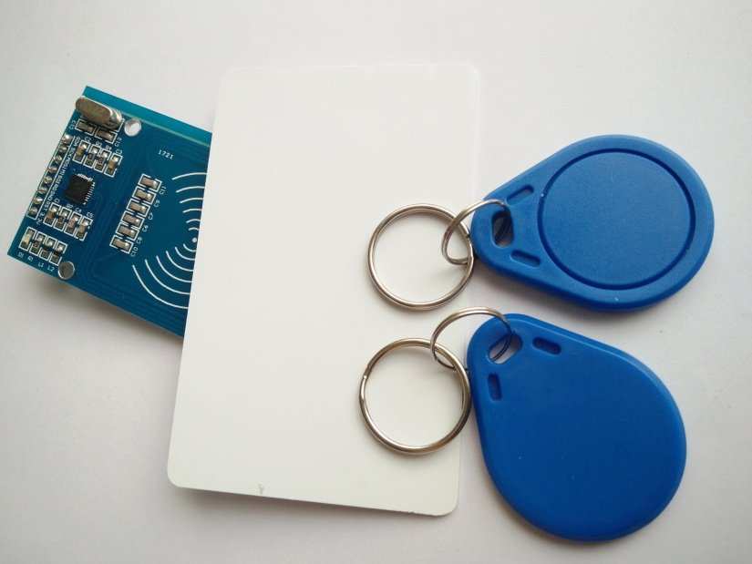 Launch Applications Using An Rfid Card Reader And Raspberry Pi